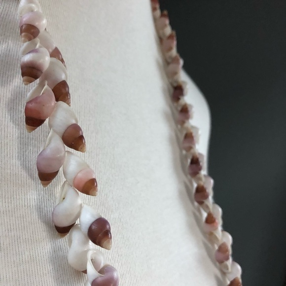 Kyetaka | Jewelry | Rare Ombr Tahitian Natural Pupu Shell Wedding Lei ...